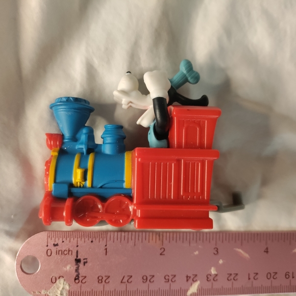 Disney | Toys | Goofy On Train Mcdonalds Toy Disney 5th Anniversary ...